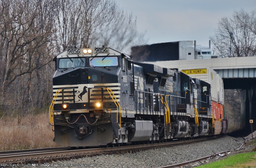 NS 9856 and the truck above on the interstate.